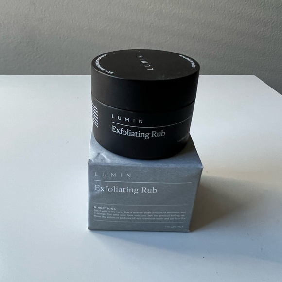 Lumin | Grooming | Lumin Mens Exfoliating Rub | Poshmark